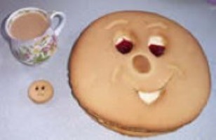 Bloomin' Big Happy Face Biscuit - Pimp That Snack - Epically Supersized ...