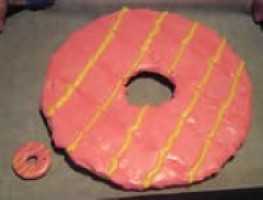 Party Ring 4 - Pimp That Snack - Epically Supersized Food